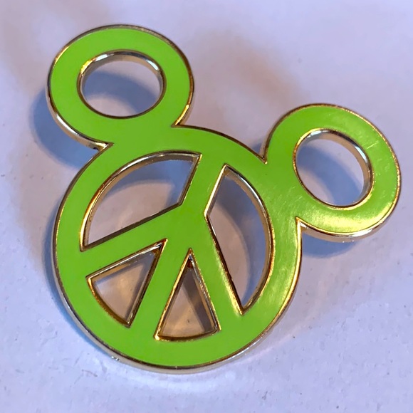 Disney | Accessories | Disney Green Peace Sign Mickey Head Official ...